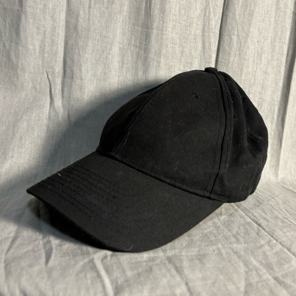 bayside | Accessories | Bayside Black Cap Minimalist Classic Stylish ...